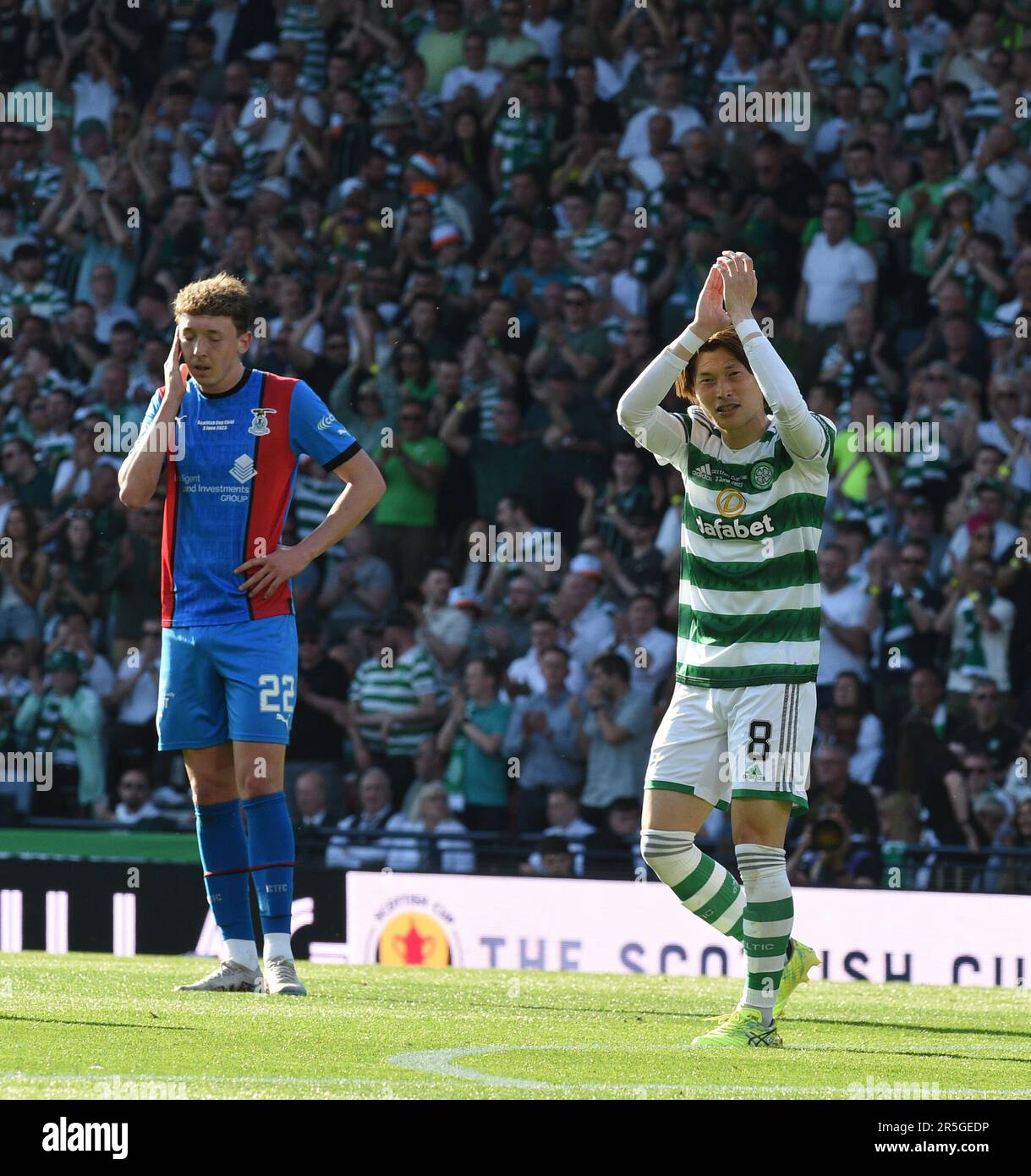 Nathan shaw hi-res stock photography and images - Alamy