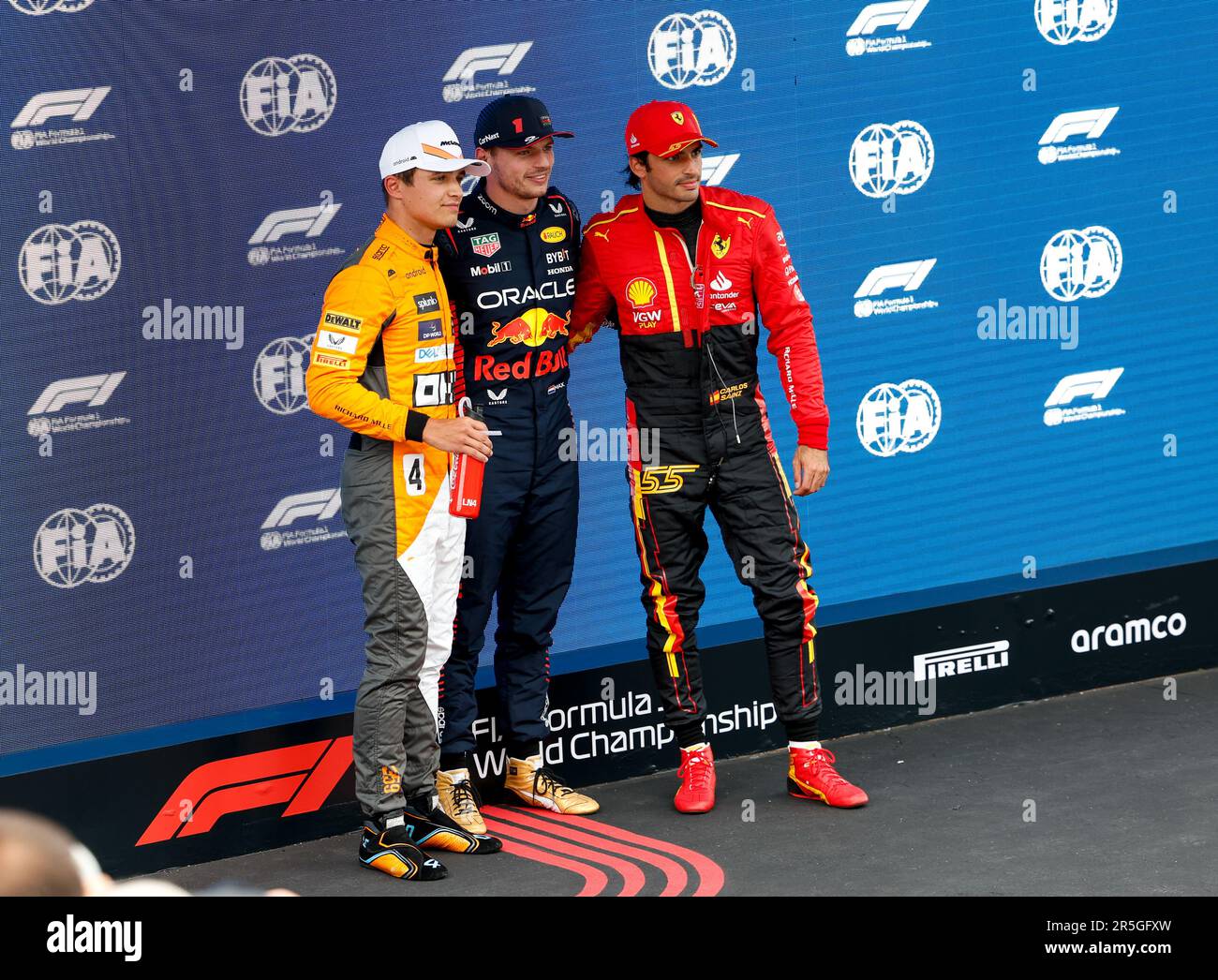 VERSTAPPEN Max (ned), Red Bull Racing RB19, portrait NORRIS Lando (gbr), McLaren F1 Team MCL60 ...