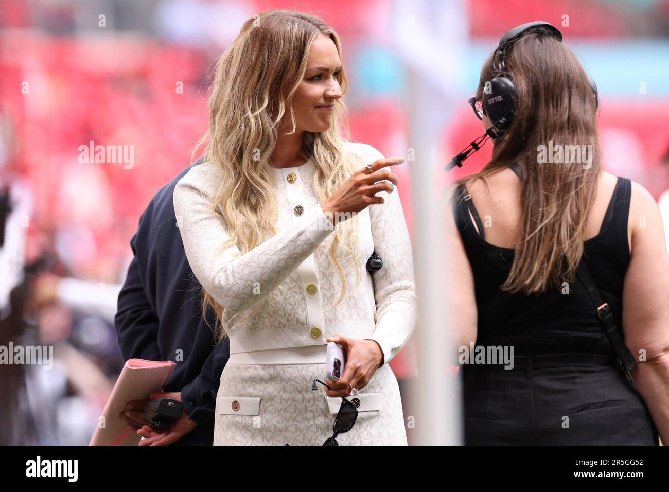 Itv presenter hi-res stock photography and images - Alamy