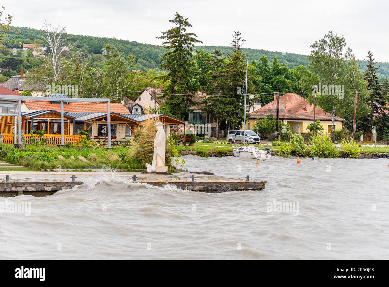 Windy lake hi-res stock photography and images - Alamy