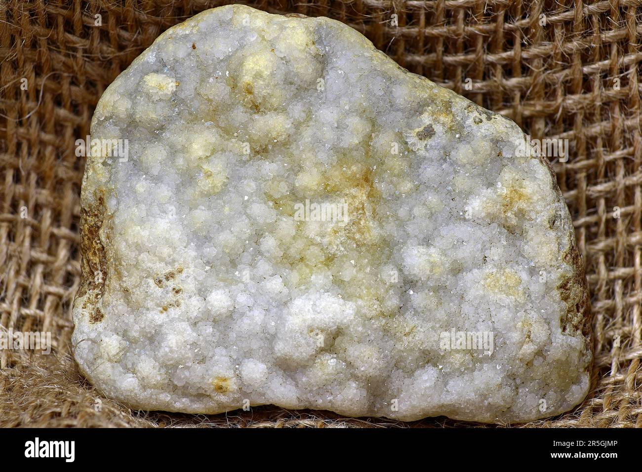 Fine crystalline hi-res stock photography and images - Alamy