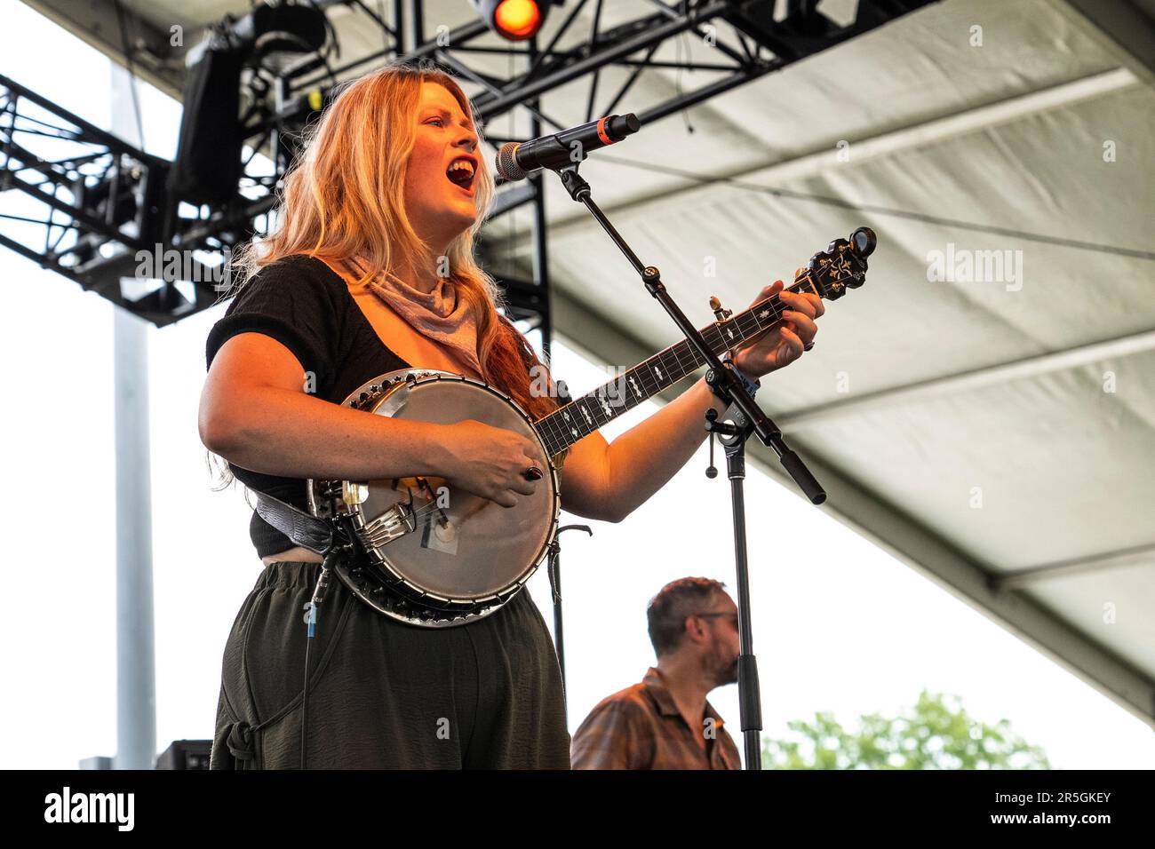 Montana Hobbs of The Local Honeys performs at Railbird Music Festival ...