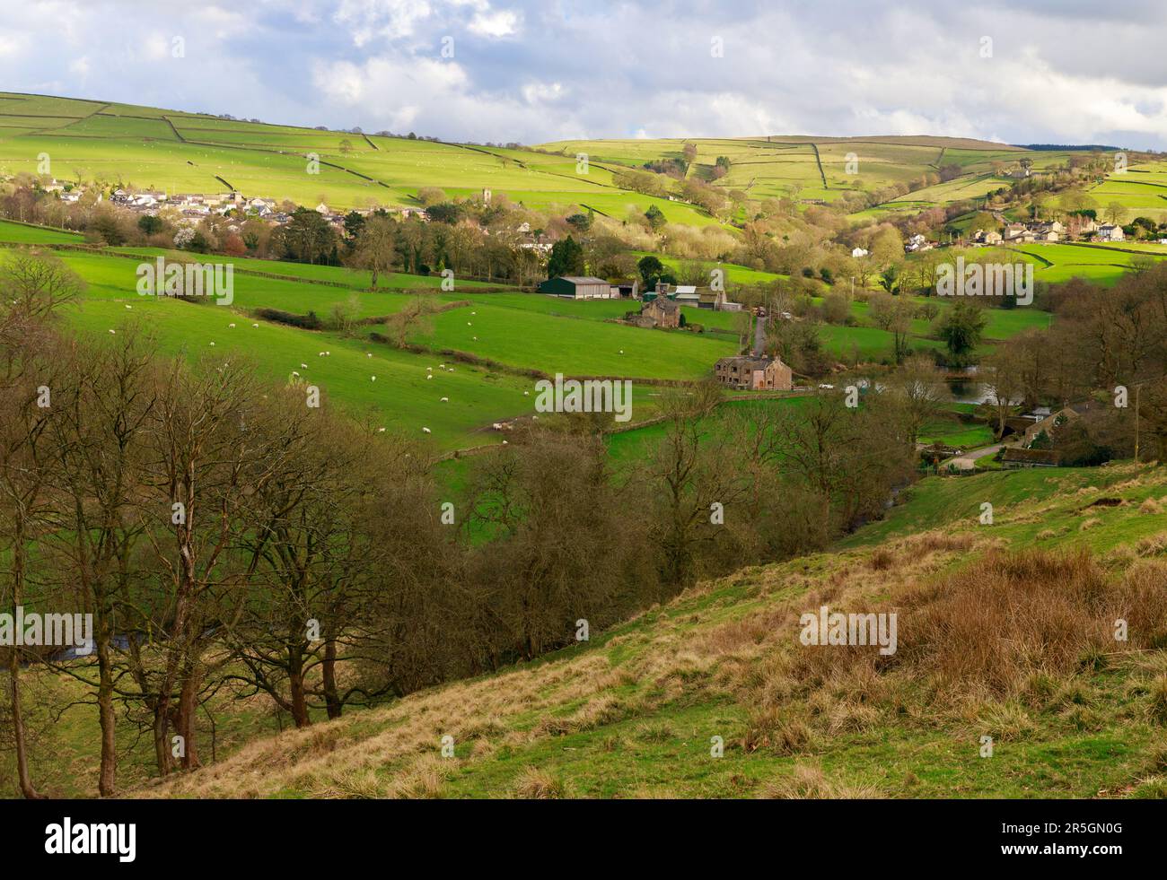 Rainow village and farms and the River Dean valley, England, UK Stock ...