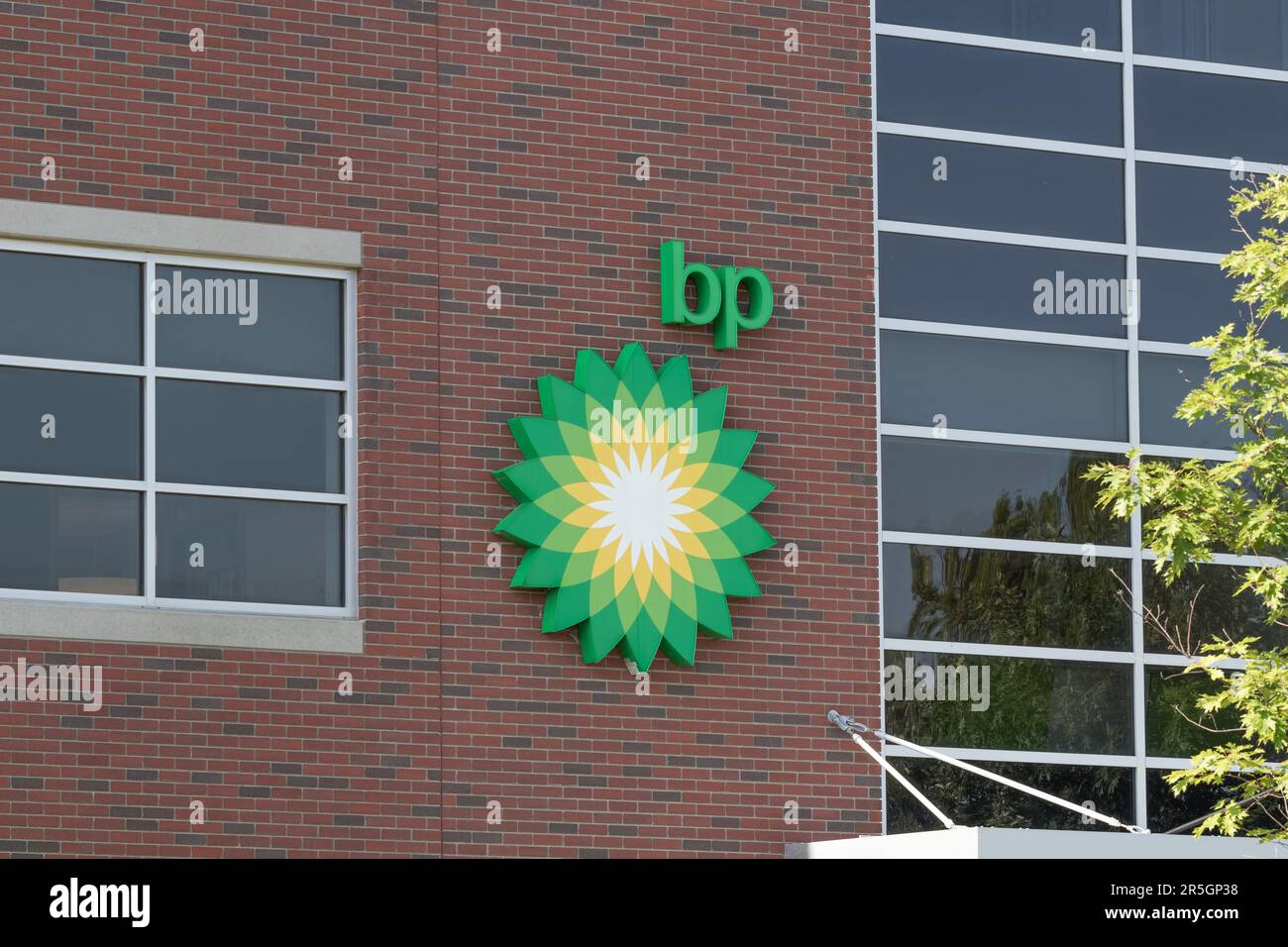 Champaign - Circa June 2023: BP research center. British Petroleum ...