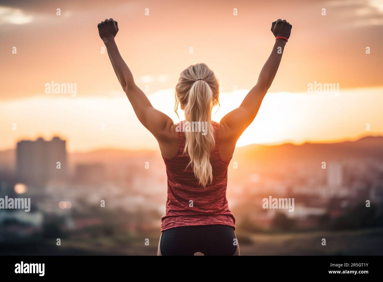Brunette woman in the beach hi-res stock photography and images - Alamy
