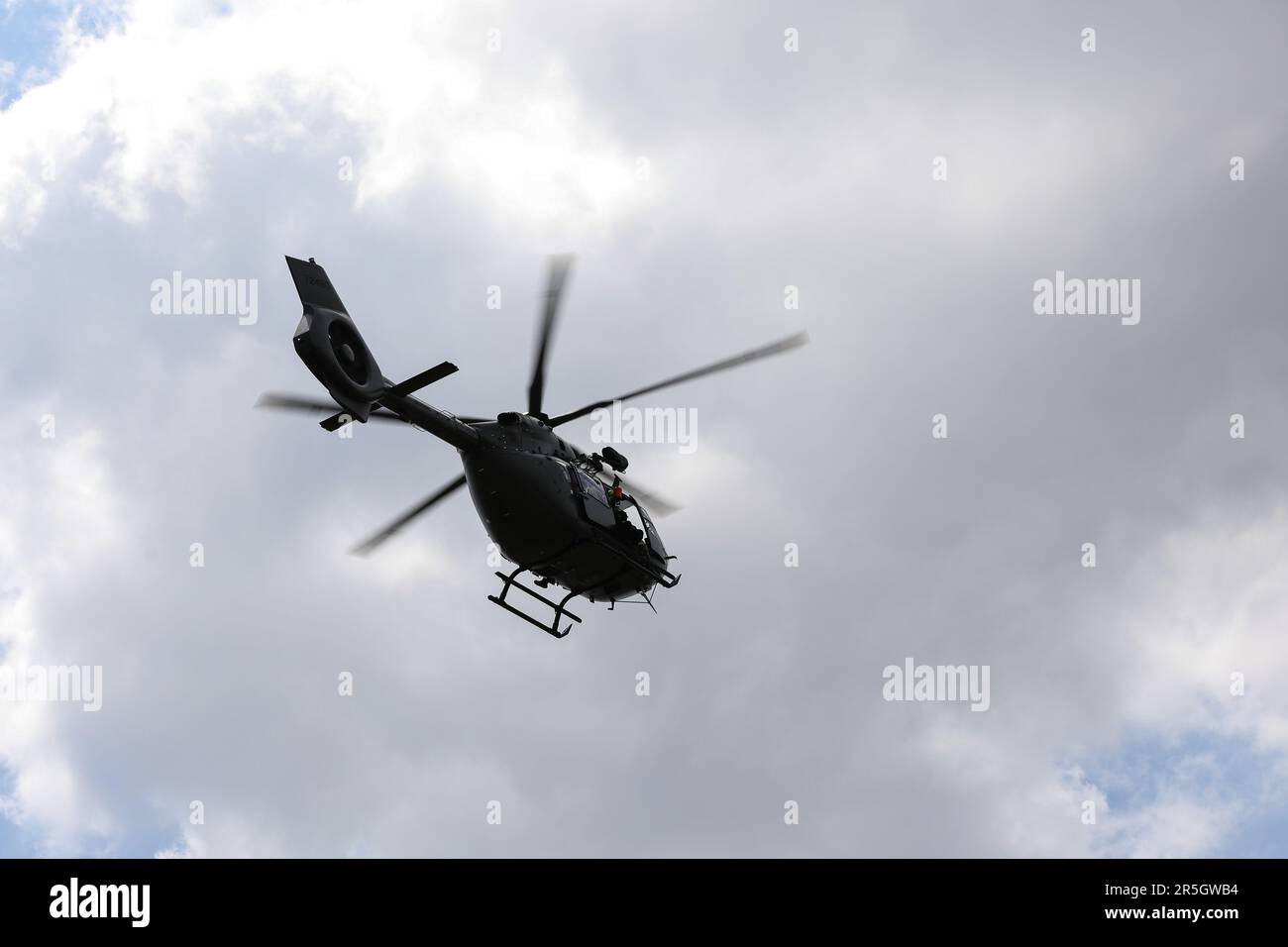 South Carolina Army National Guard Soldiers of the 59th Aviation Troop ...