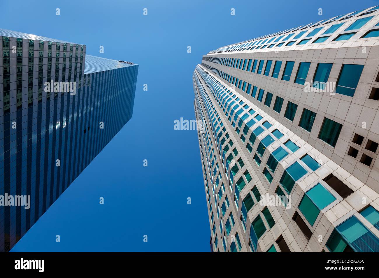 LOS ANGELES, CALIFORNIA, USA - JULY 28 : Skyscrapers in the Financial ...