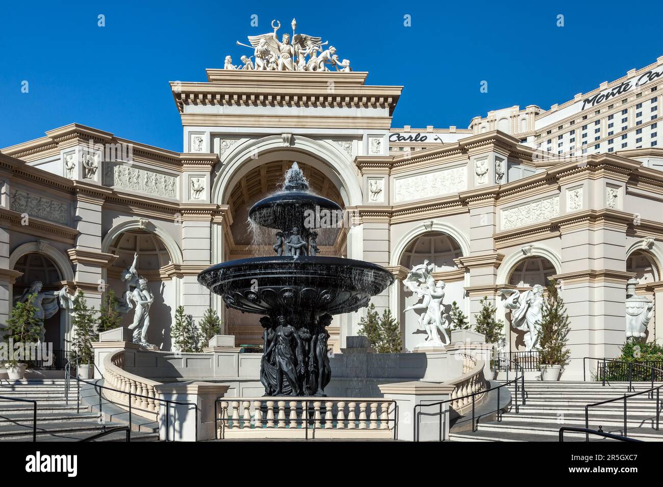 Caesar's palace statue hi-res stock photography and images - Alamy