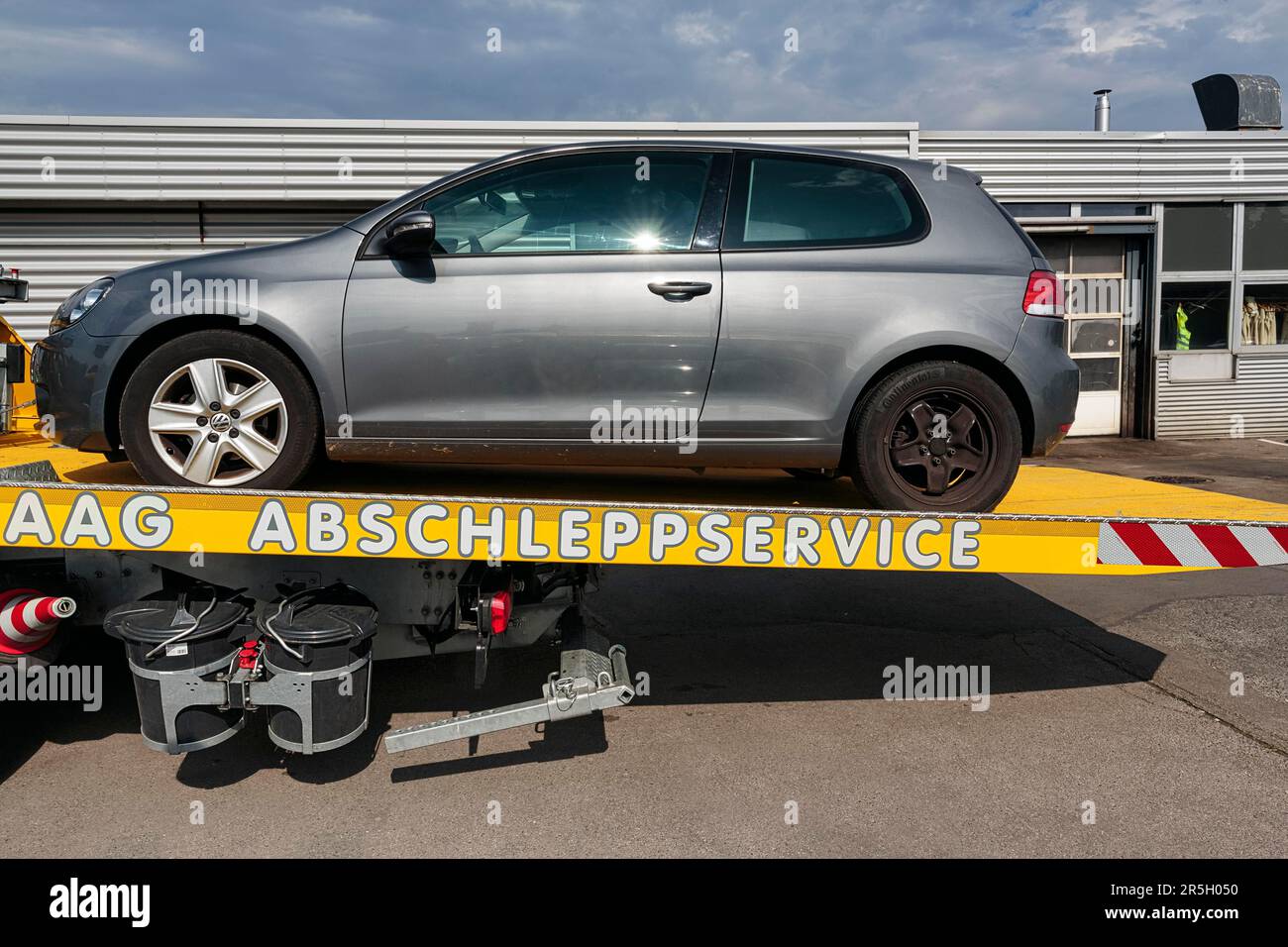 Vw truck hi-res stock photography and images - Alamy
