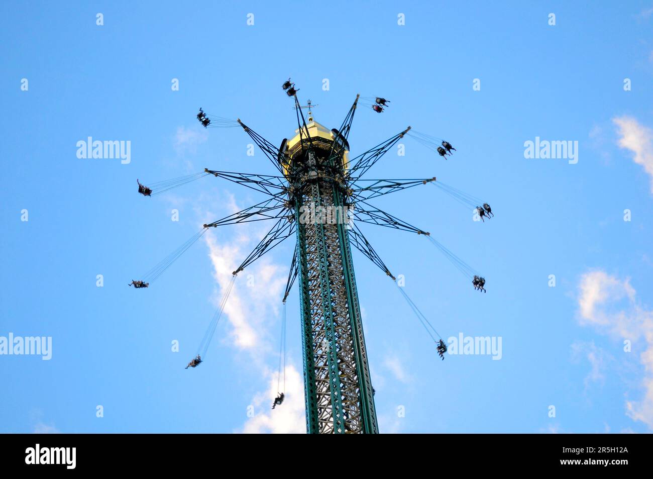 Prater fairground vienna chain hi-res stock photography and images - Alamy