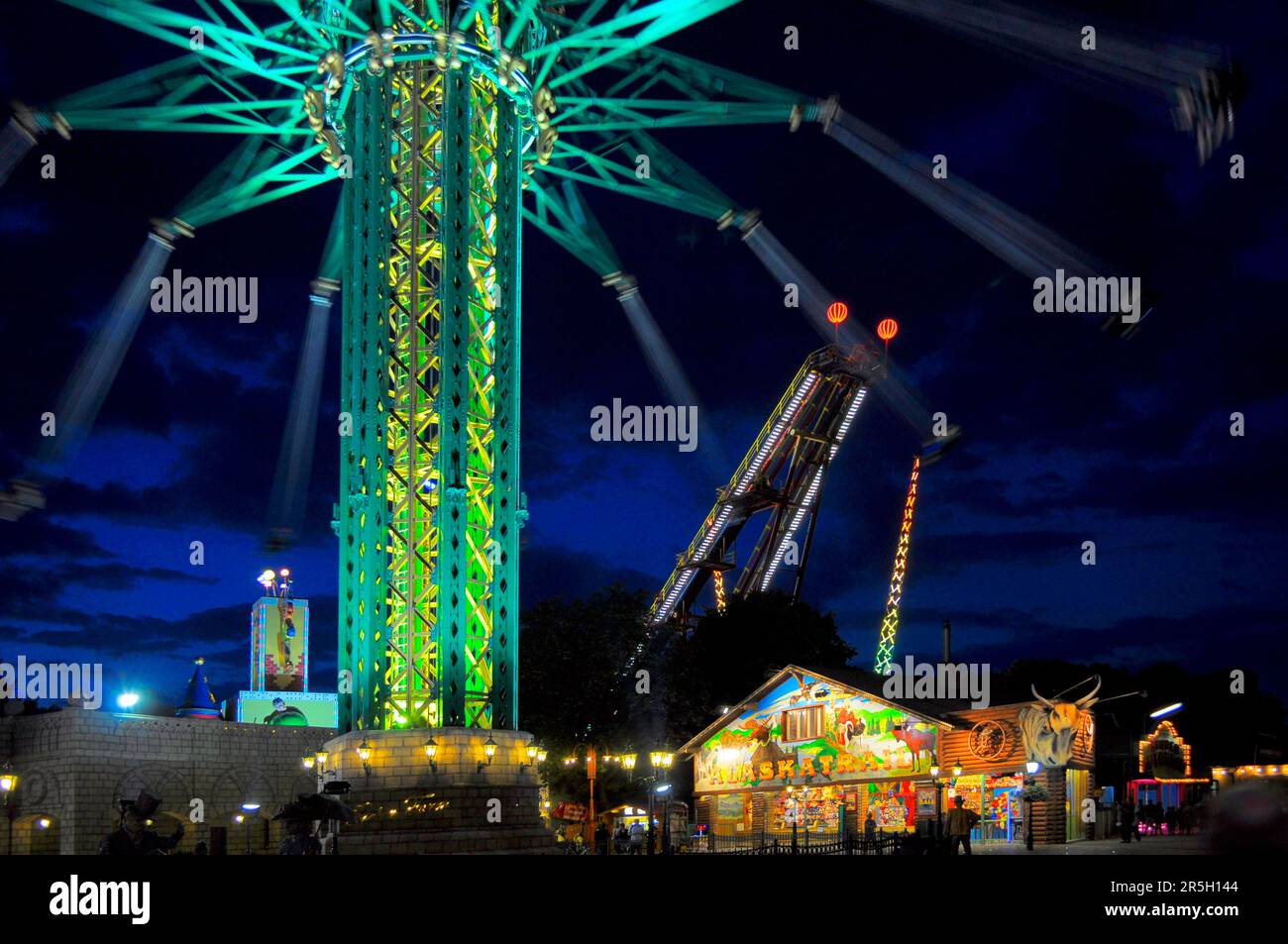 Austria, Vienna, Prater fairground, evening mood, chain carousel ...