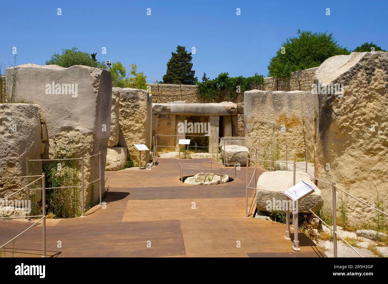 Temple of Tarxien, Malta Stock Photo - Alamy