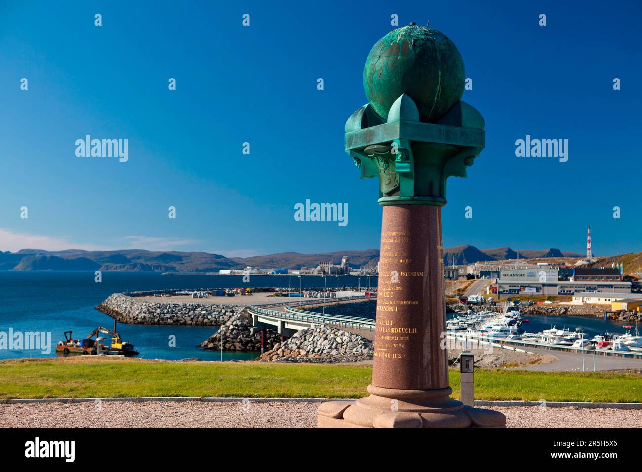Hammerfest hi-res stock photography and images - Alamy