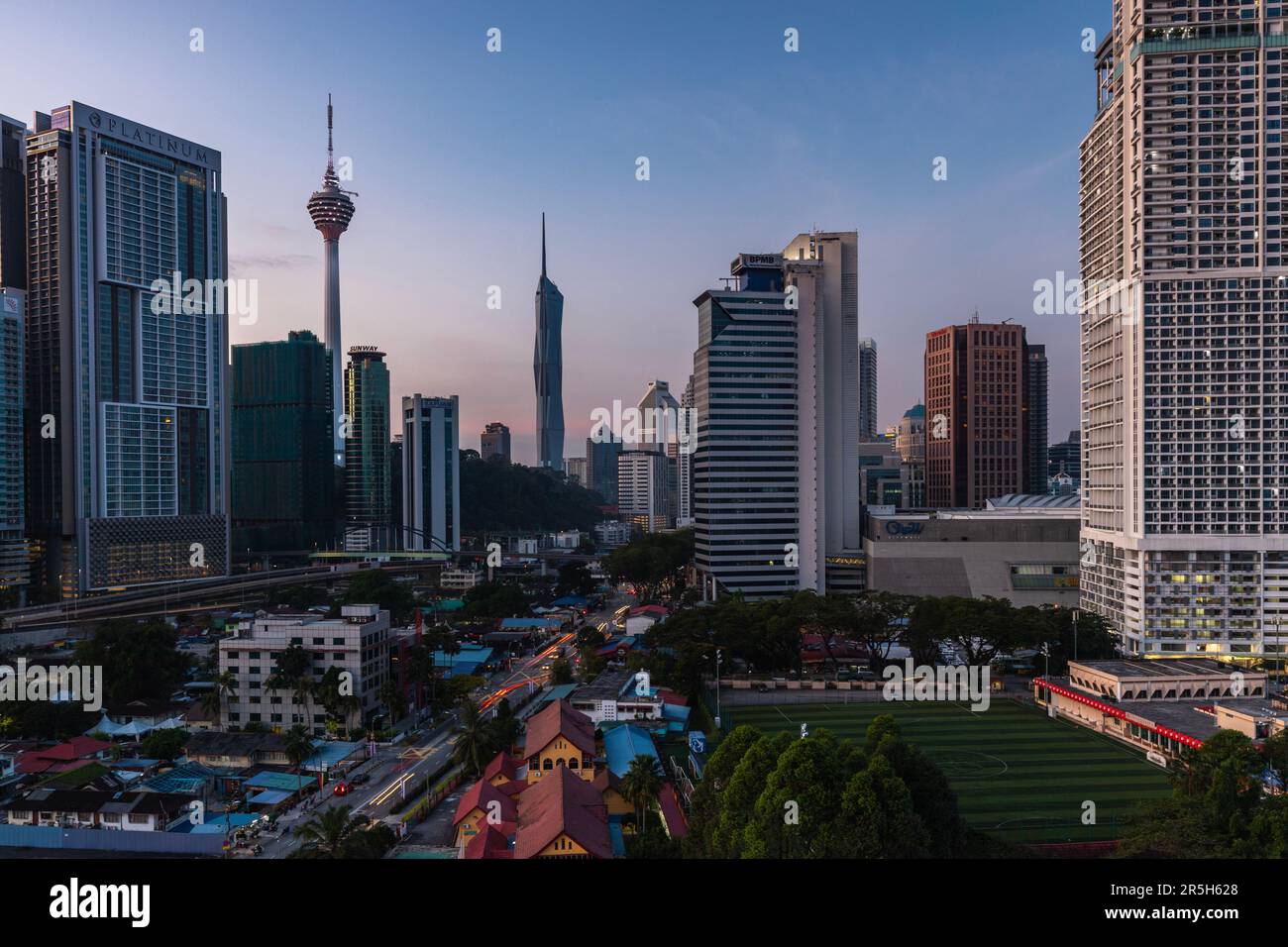 Kuala Lumpur skyline Stock Photo - Alamy