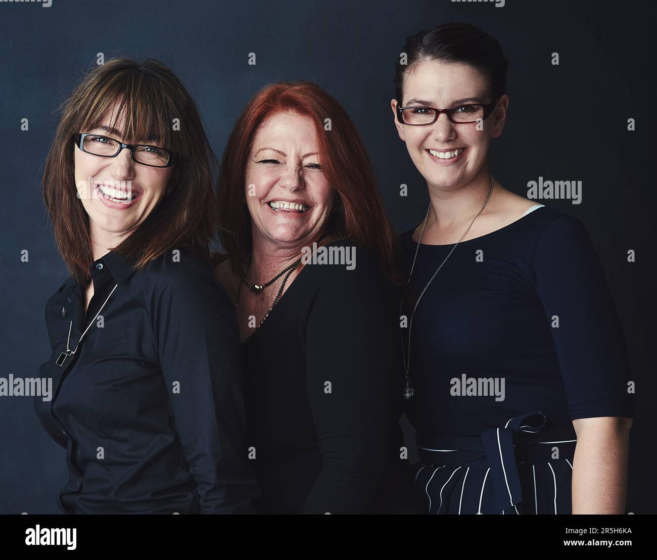 Three leading ladies hi-res stock photography and images - Alamy