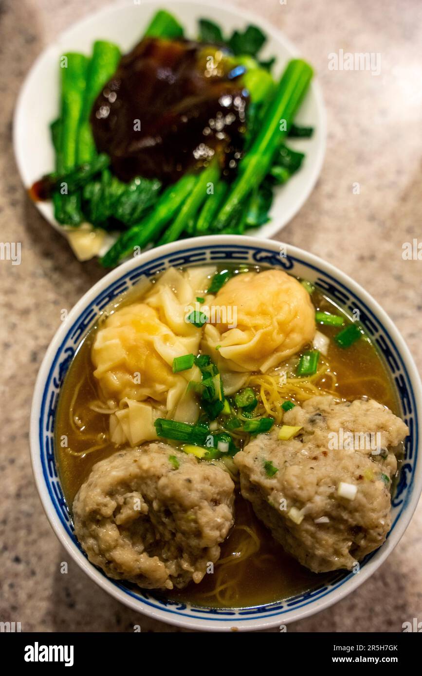 Michelin restaurant interior hi-res stock photography and images - Alamy