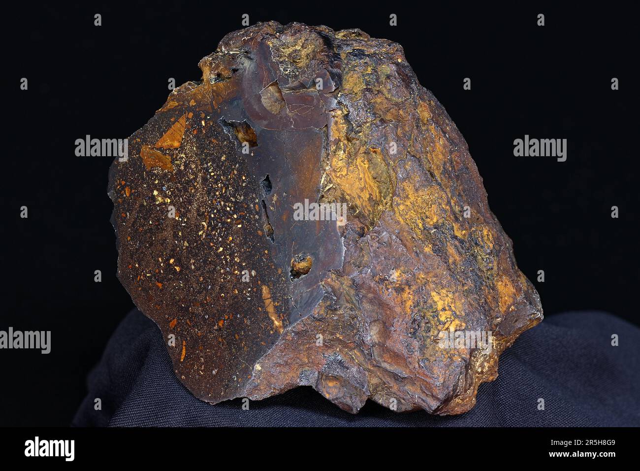 Limonite mineral rock sample hi-res stock photography and images - Alamy