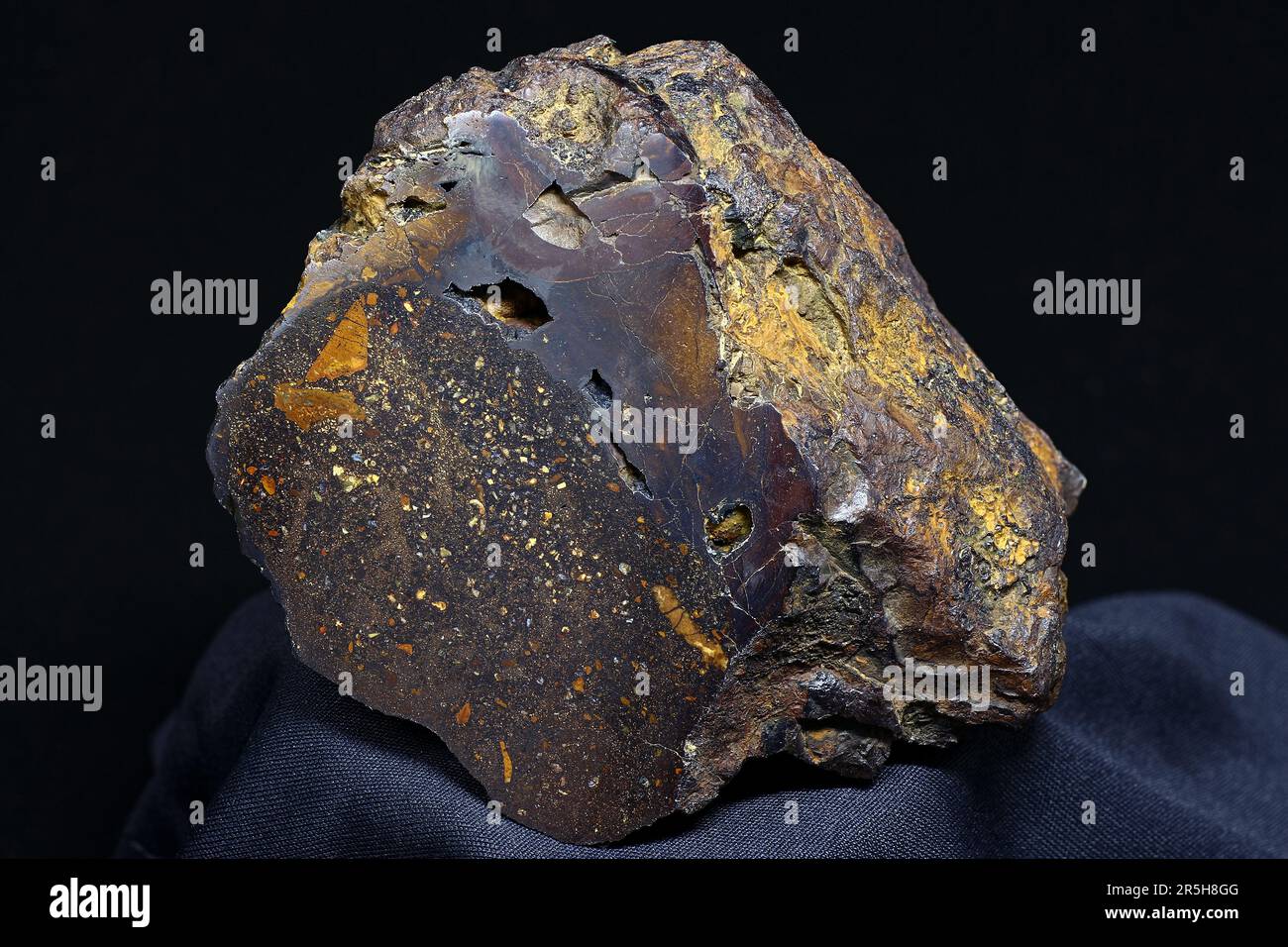 Limonite mineral rock sample hi-res stock photography and images - Alamy