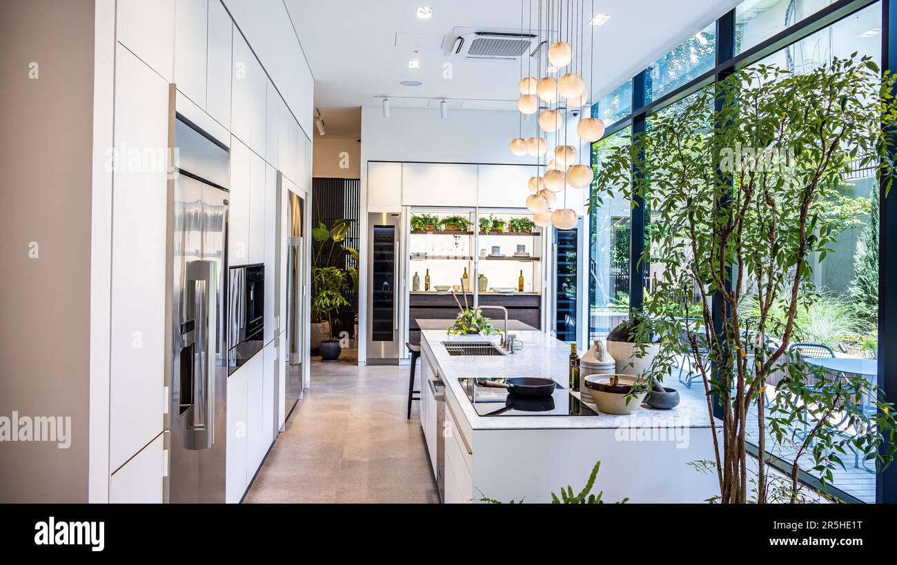 Modern kitchen designs hi-res stock photography and images - Alamy