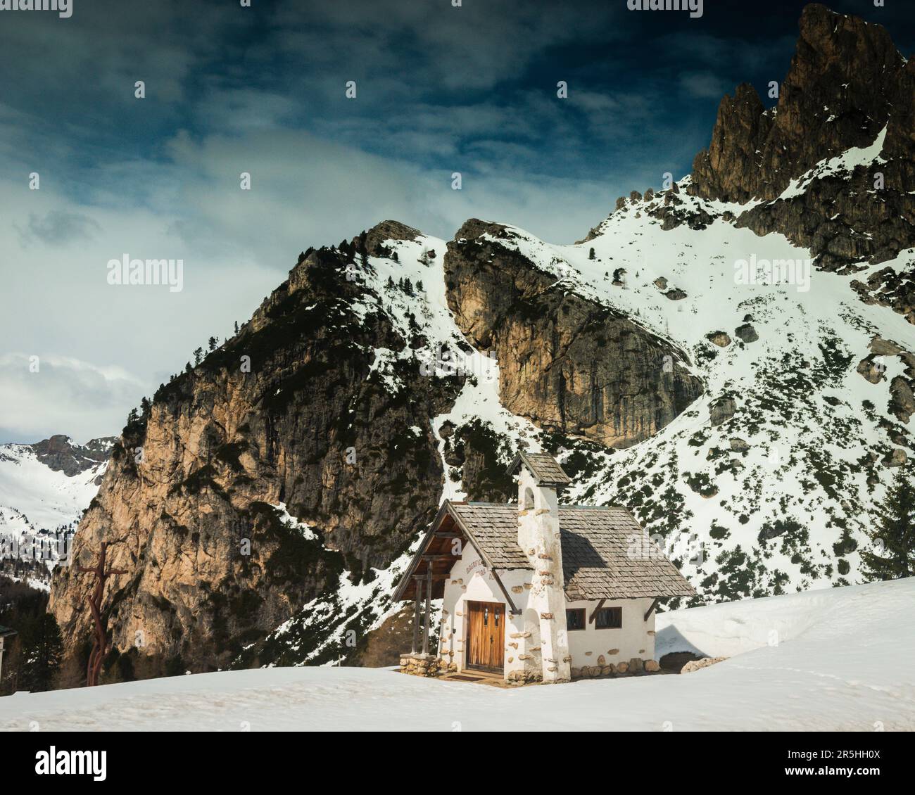 Mountain Hut in the Snow, Dolomite Mountains European Alps Italy Stock ...