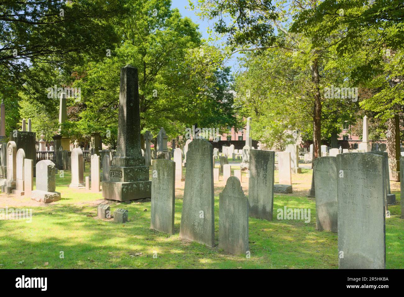 Photo of a very old, vintage, antique tombstone (headstone) at the ...