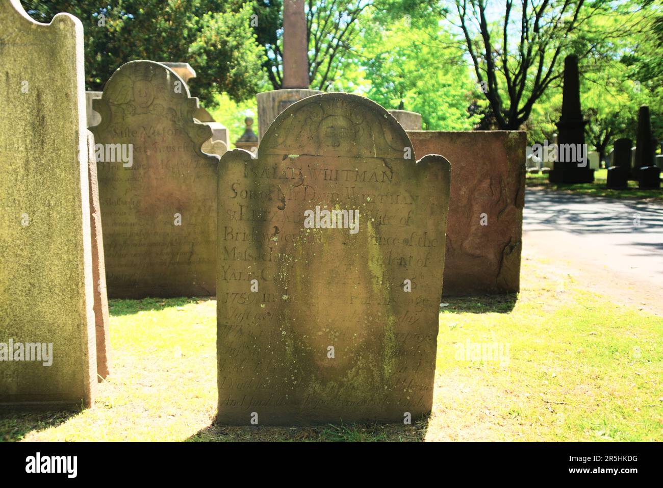 Photo of a very old, vintage, antique tombstone (headstone) at the ...