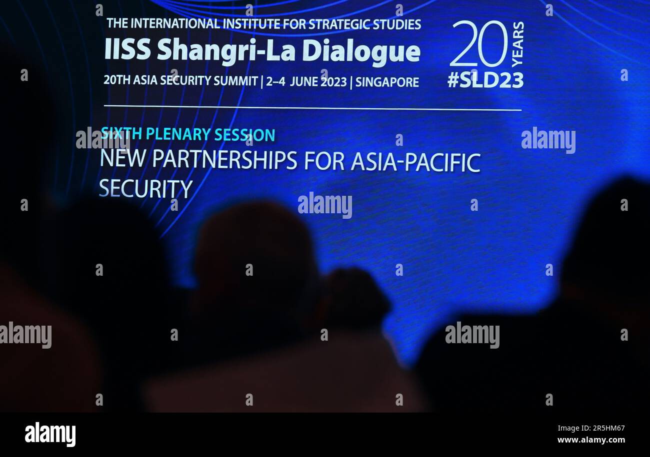 Singapur, Singapore. 04th June, 2023. Participants watch the stage ...