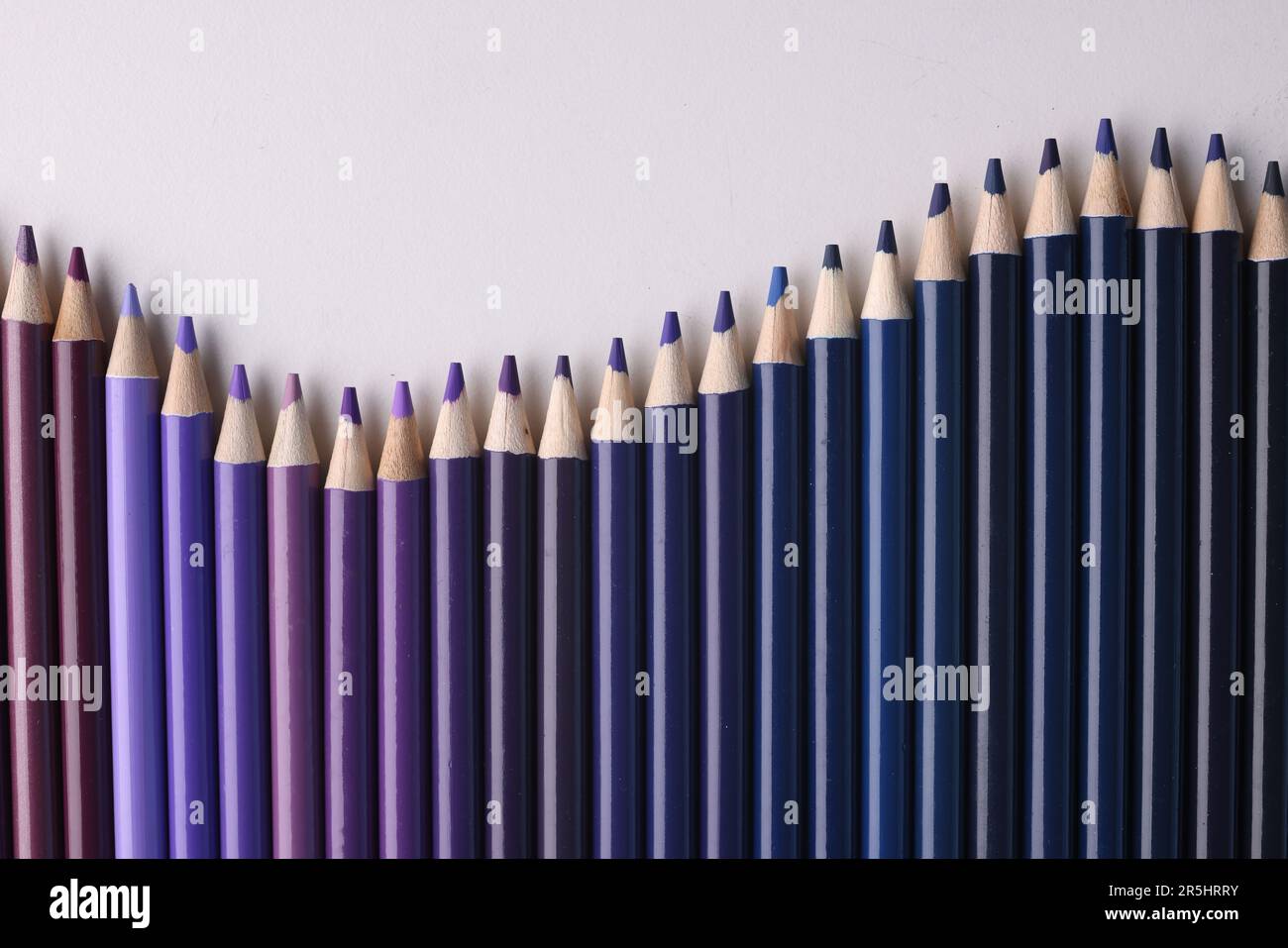 Different shades of blue pencils hi-res stock photography and images ...