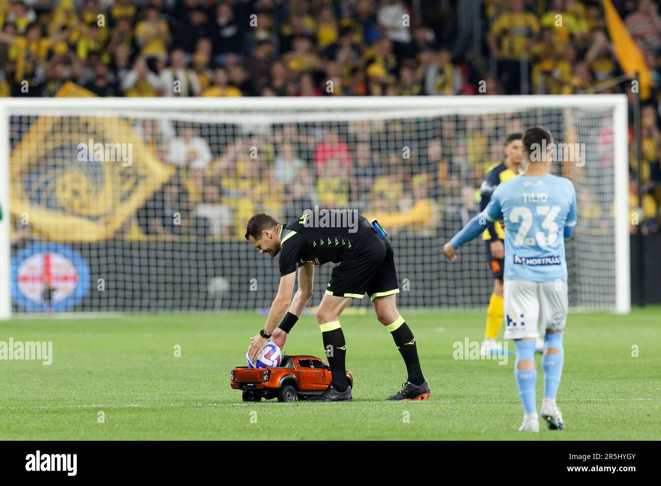 Sydney, Australia. 03rd June, 2023. Referee, Chris Beath takes the ...