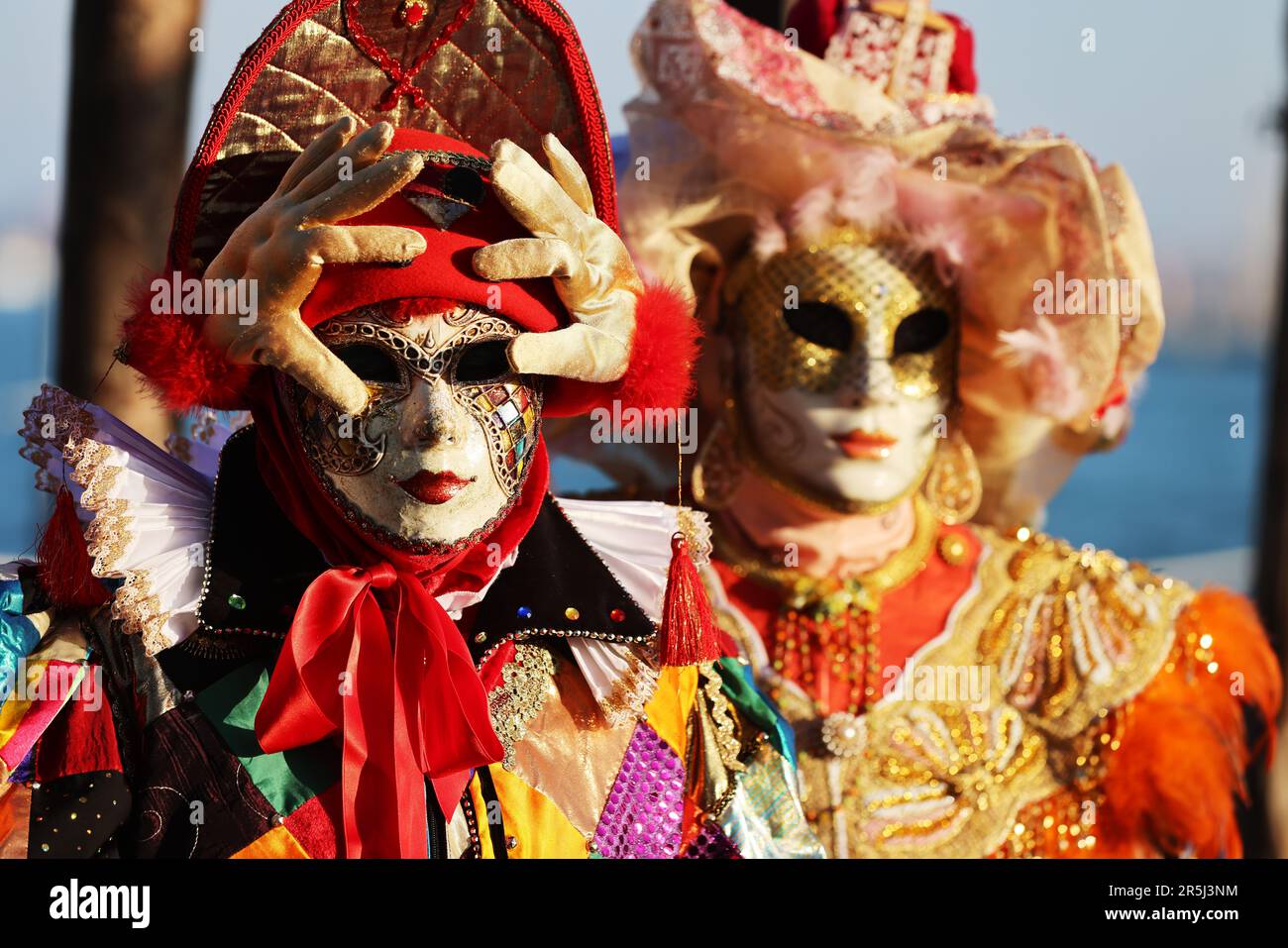 Artist clowns hi-res stock photography and images - Alamy