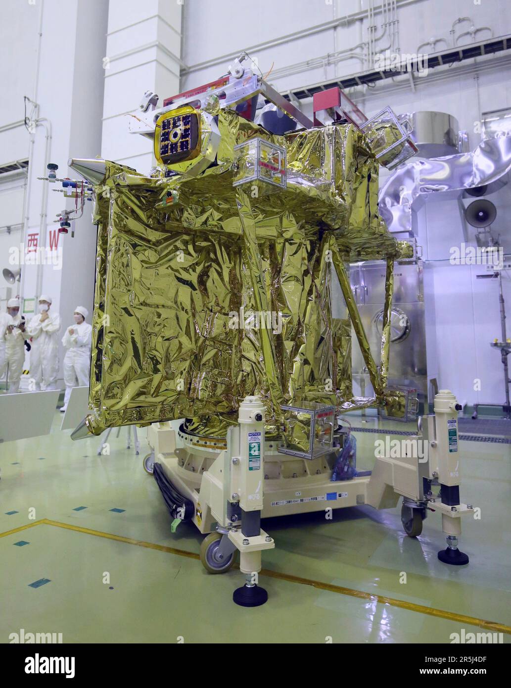 The lunar probe "SLIM" is unveiled at the Tanegashima Space Center in ...