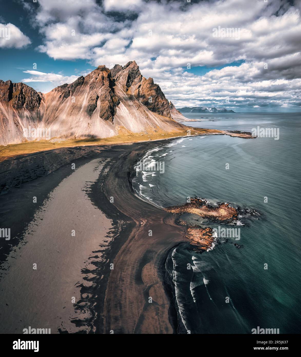 Dramatic landscape of Vestrahorn mountain with black sand beach in ...