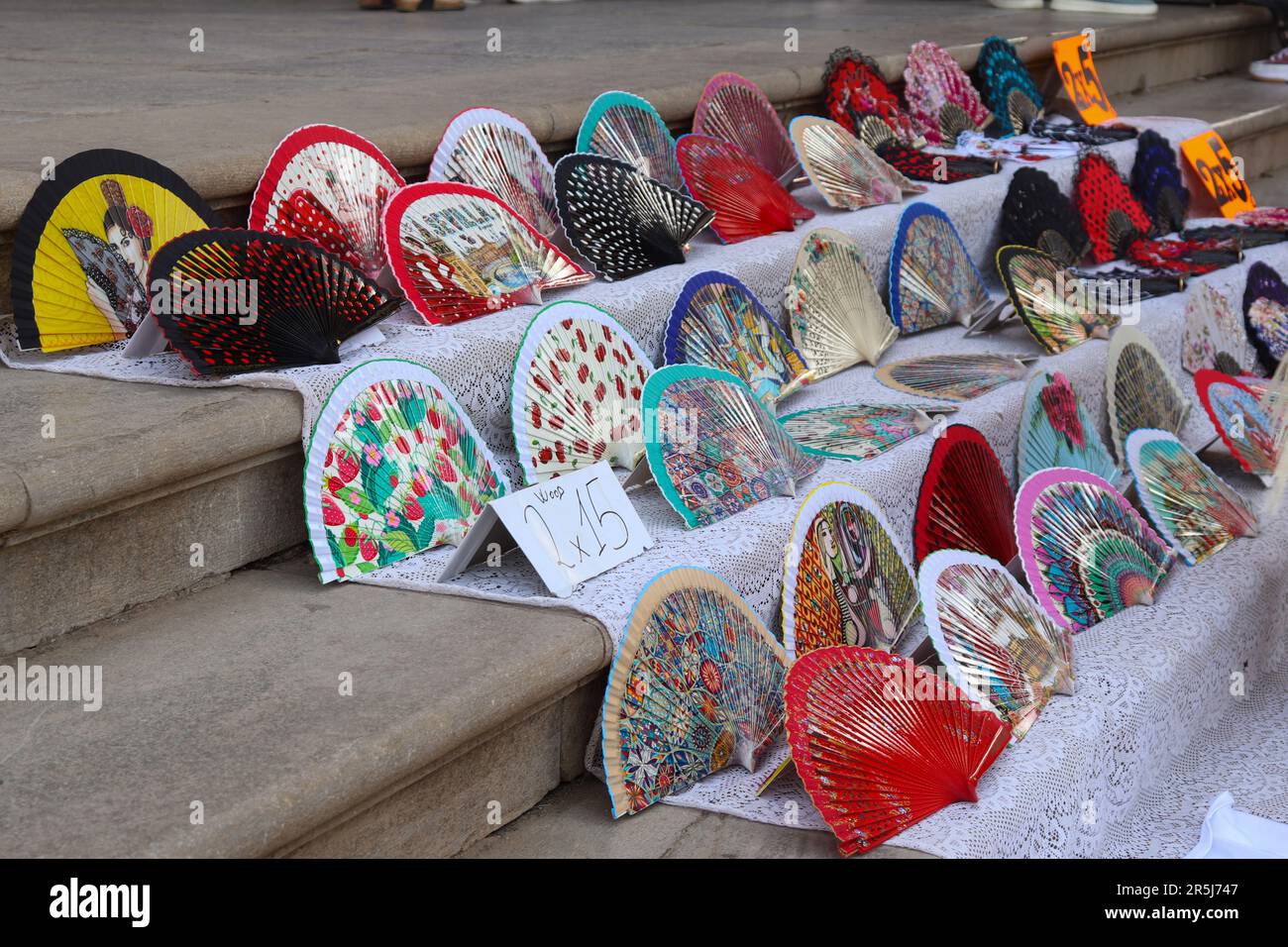 Traditional spanish flamenco hand fan hi-res stock photography and ...
