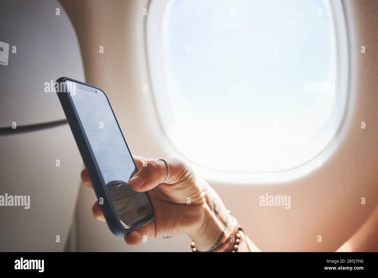 Aeroplane travel getaway person hi-res stock photography and images - Alamy