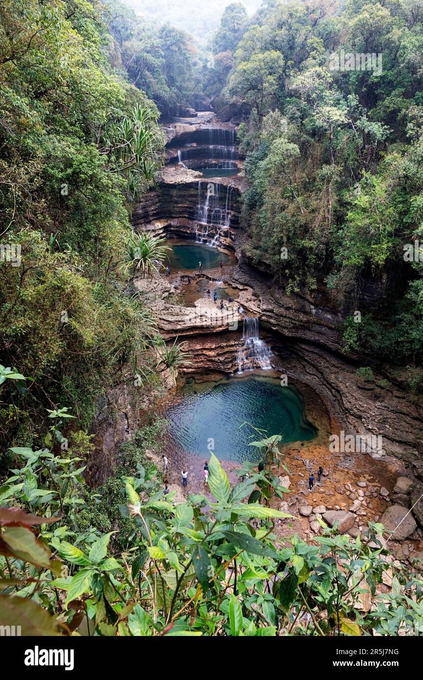 Beautiful Wei Sawdong waterfalls surrounded with lush tropical ... Beautiful Wei Sawdong waterfalls surrounded with lush tropical ...