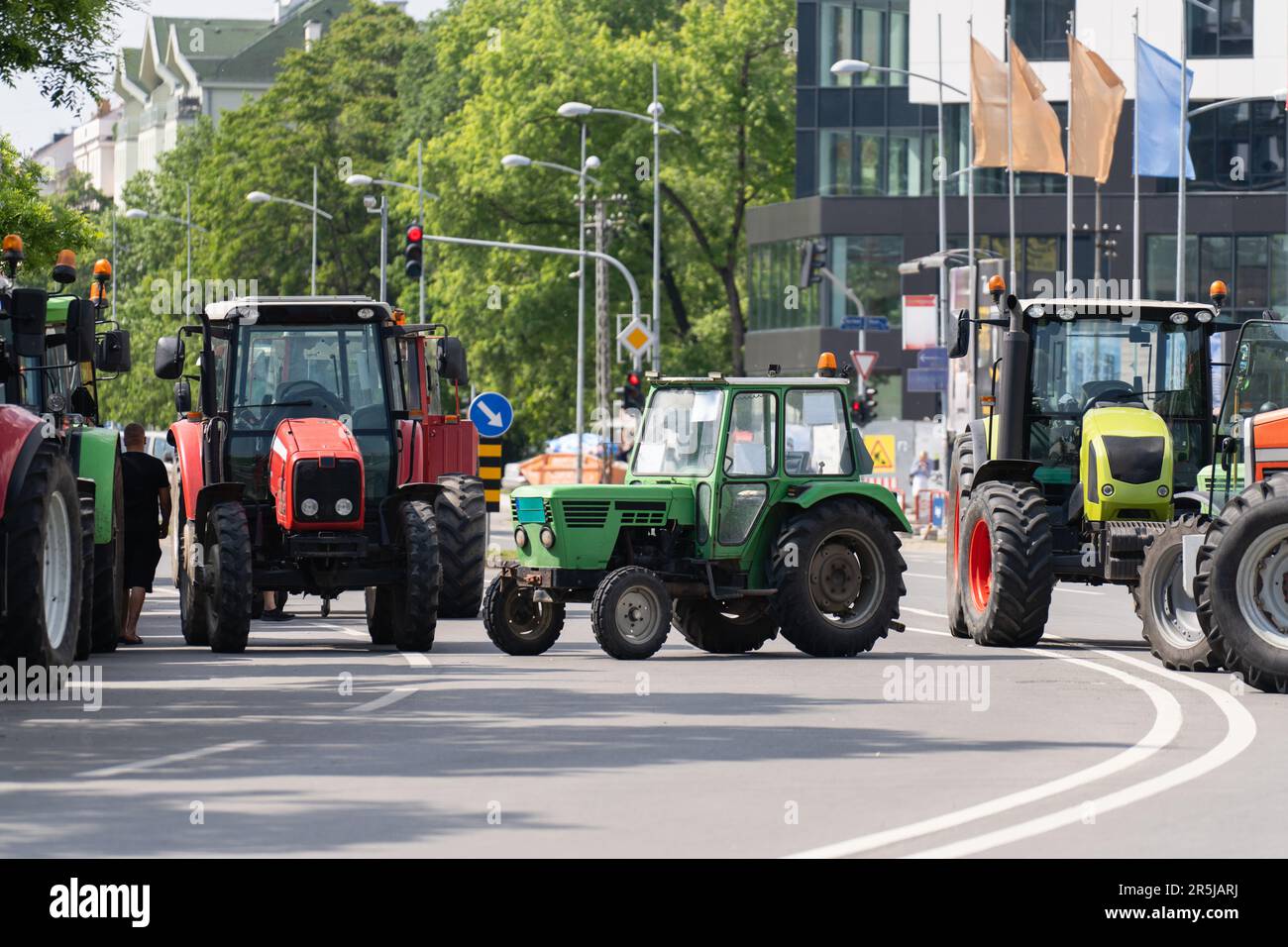 Tractors farmers strike hi-res stock photography and images - Alamy