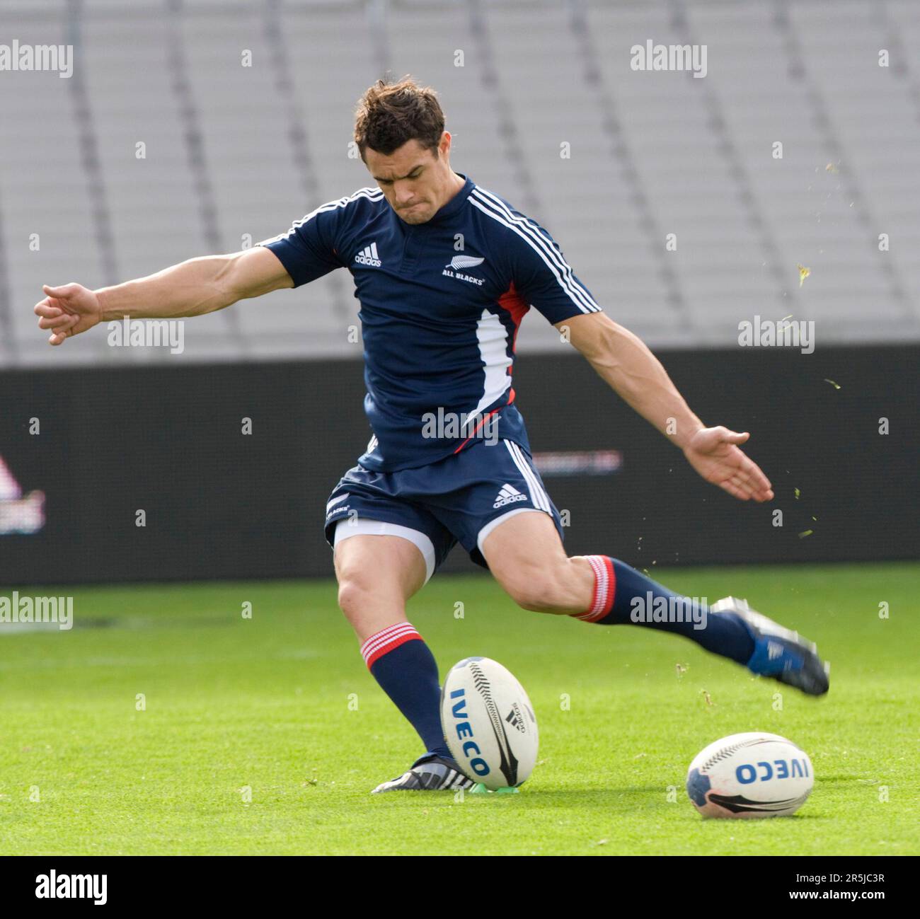 Dan Carter Kicking Wallpaper