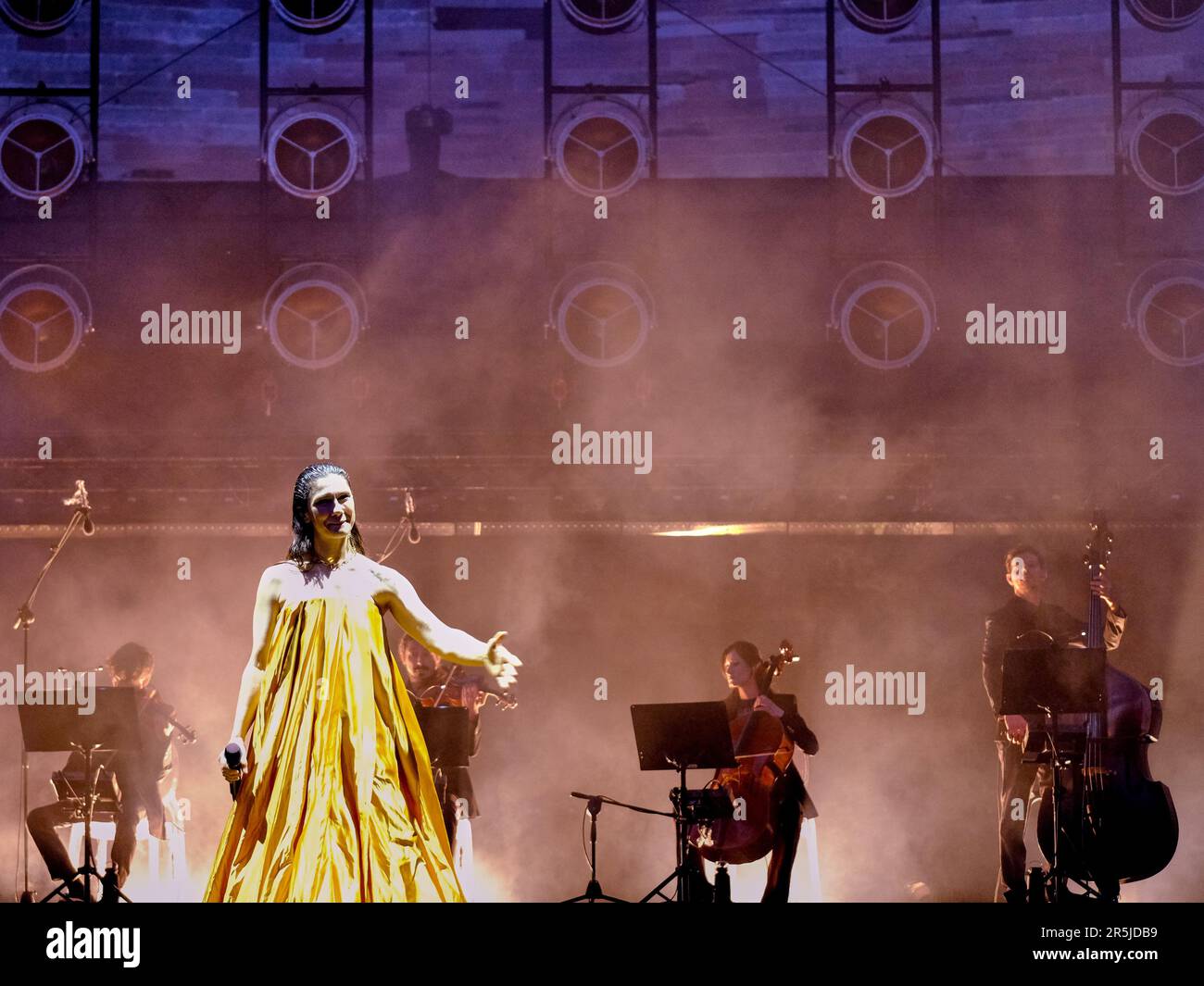 Elisa with dardust hi-res stock photography and images - Alamy
