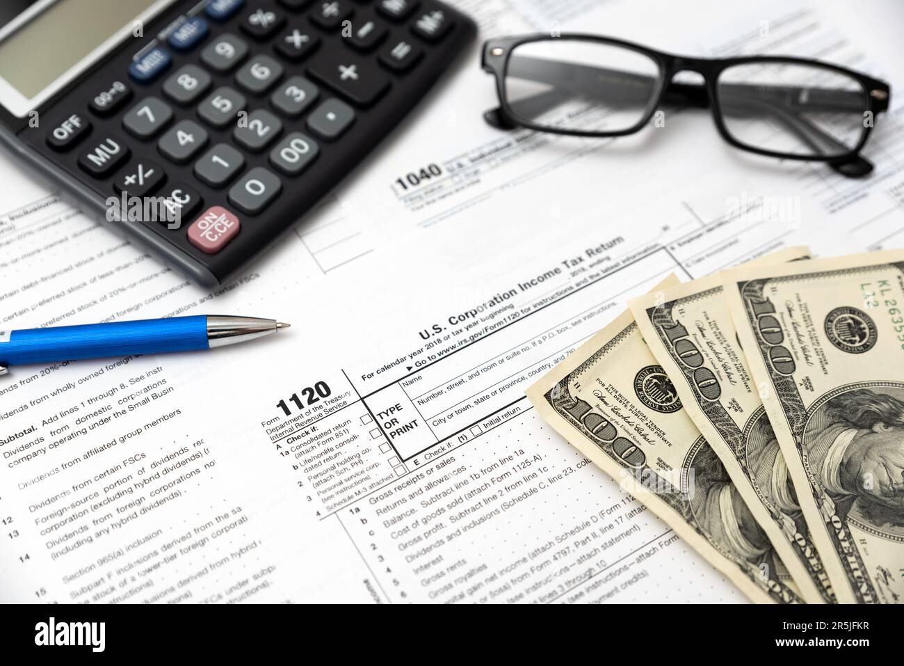 Individual income tax return form, tax income concept Stock Photo - Alamy