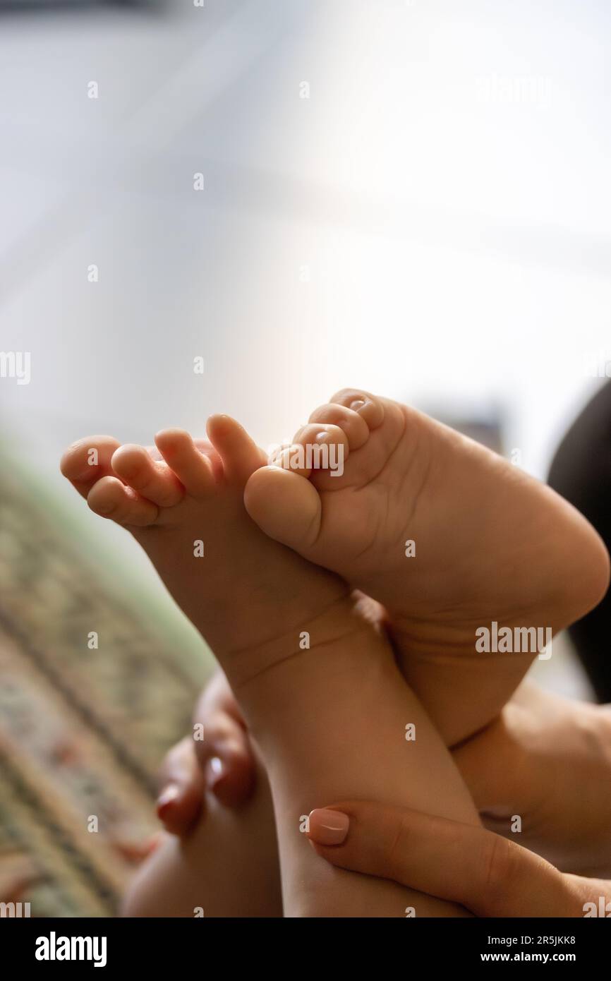 Toes close up hi-res stock photography and images - Alamy