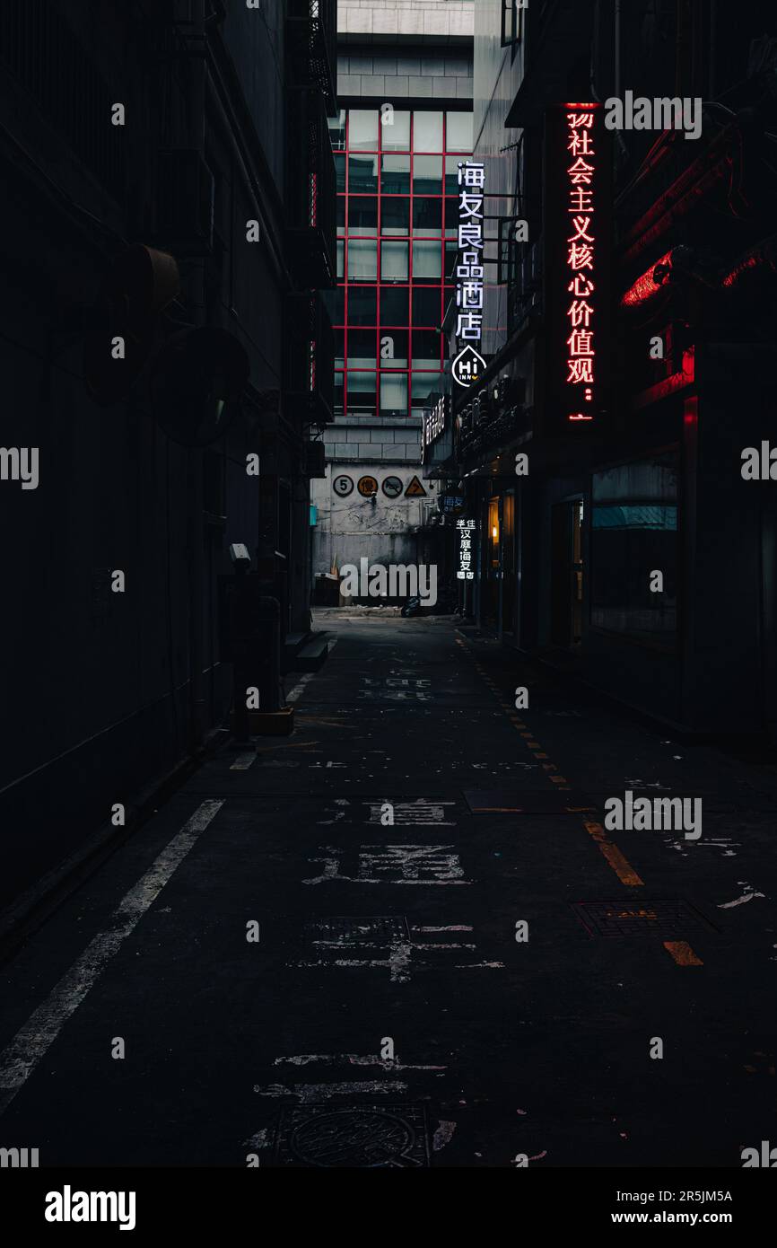 Alley lights hi-res stock photography and images - Alamy