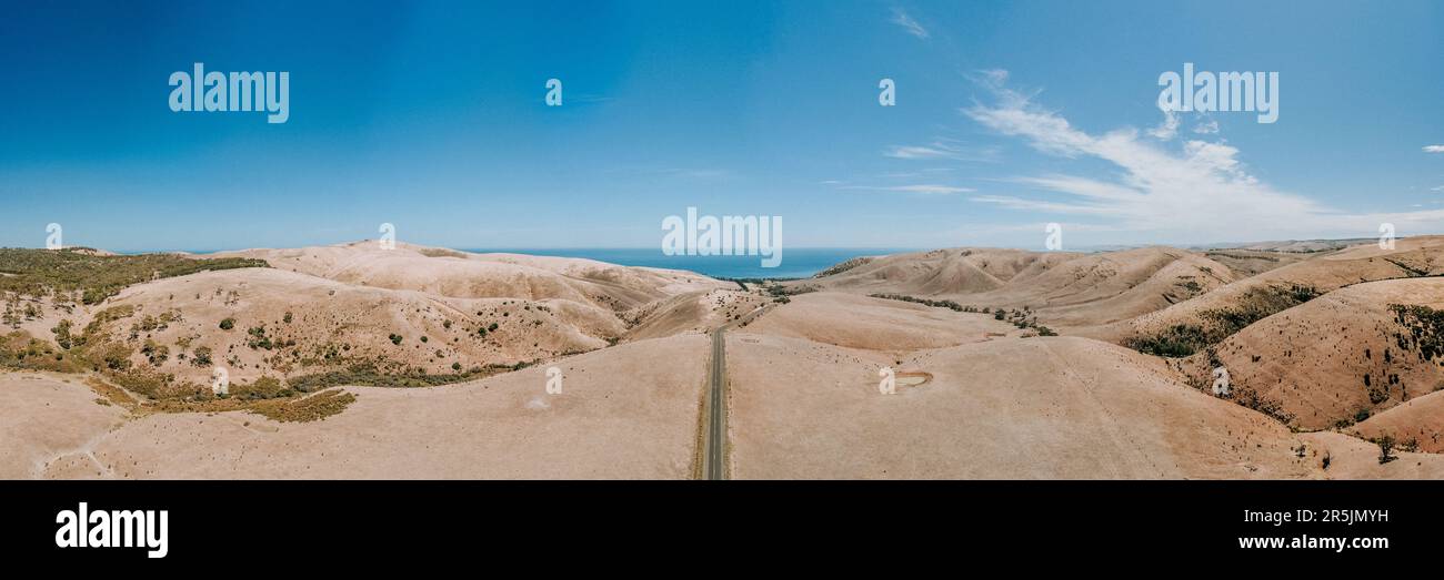 Road high angle background hi-res stock photography and images - Alamy