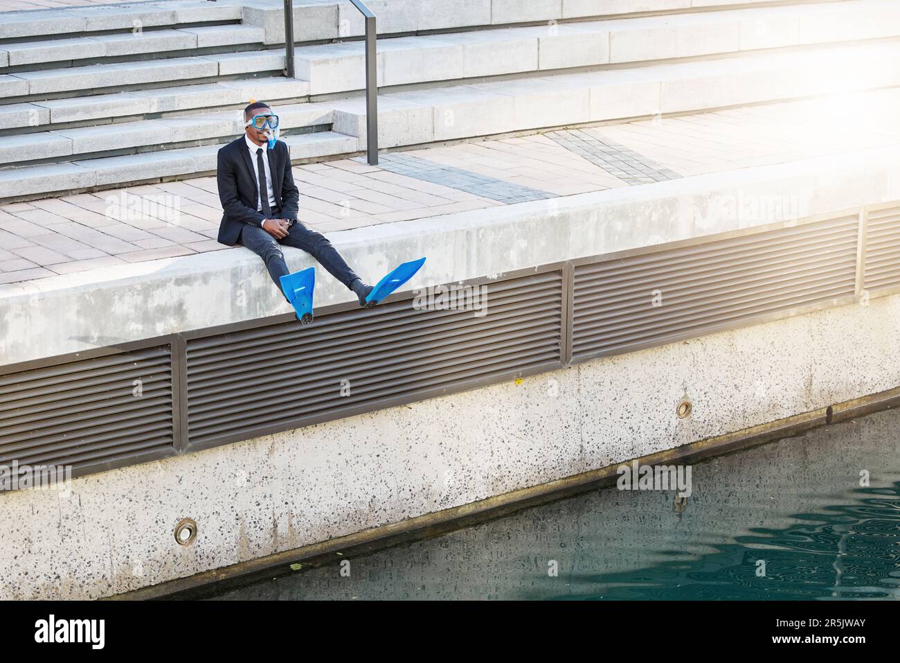 Mask waves hi-res stock photography and images - Alamy