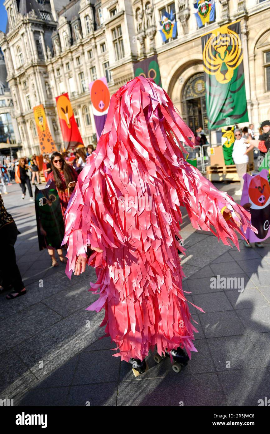Paris, France. 04th June, 2023. Yetis Pop by Gregg Brehin, from the ...