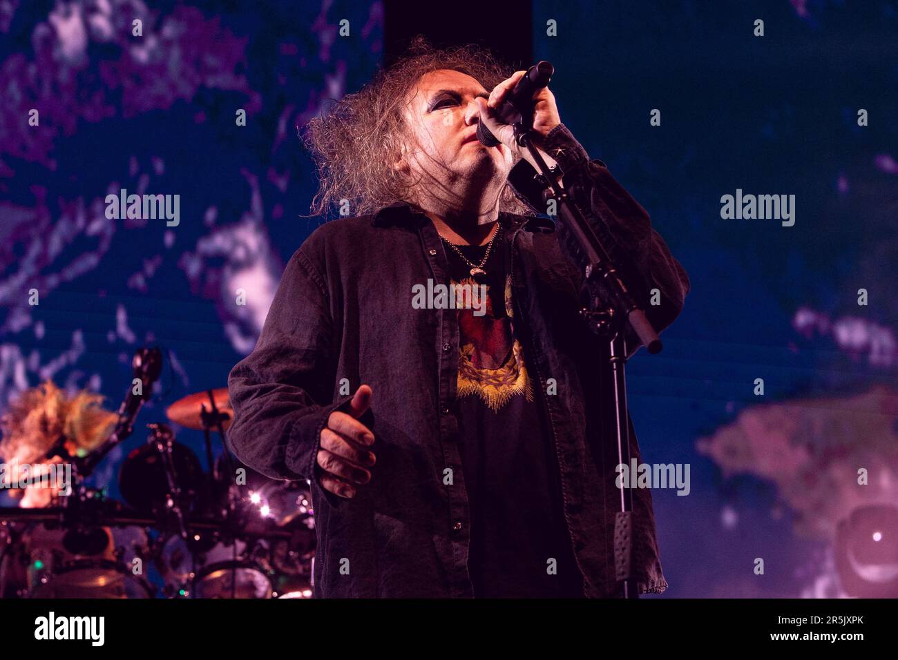 The Cure live in concert at Mediolanum Forum in Milano Stock Photo - Alamy
