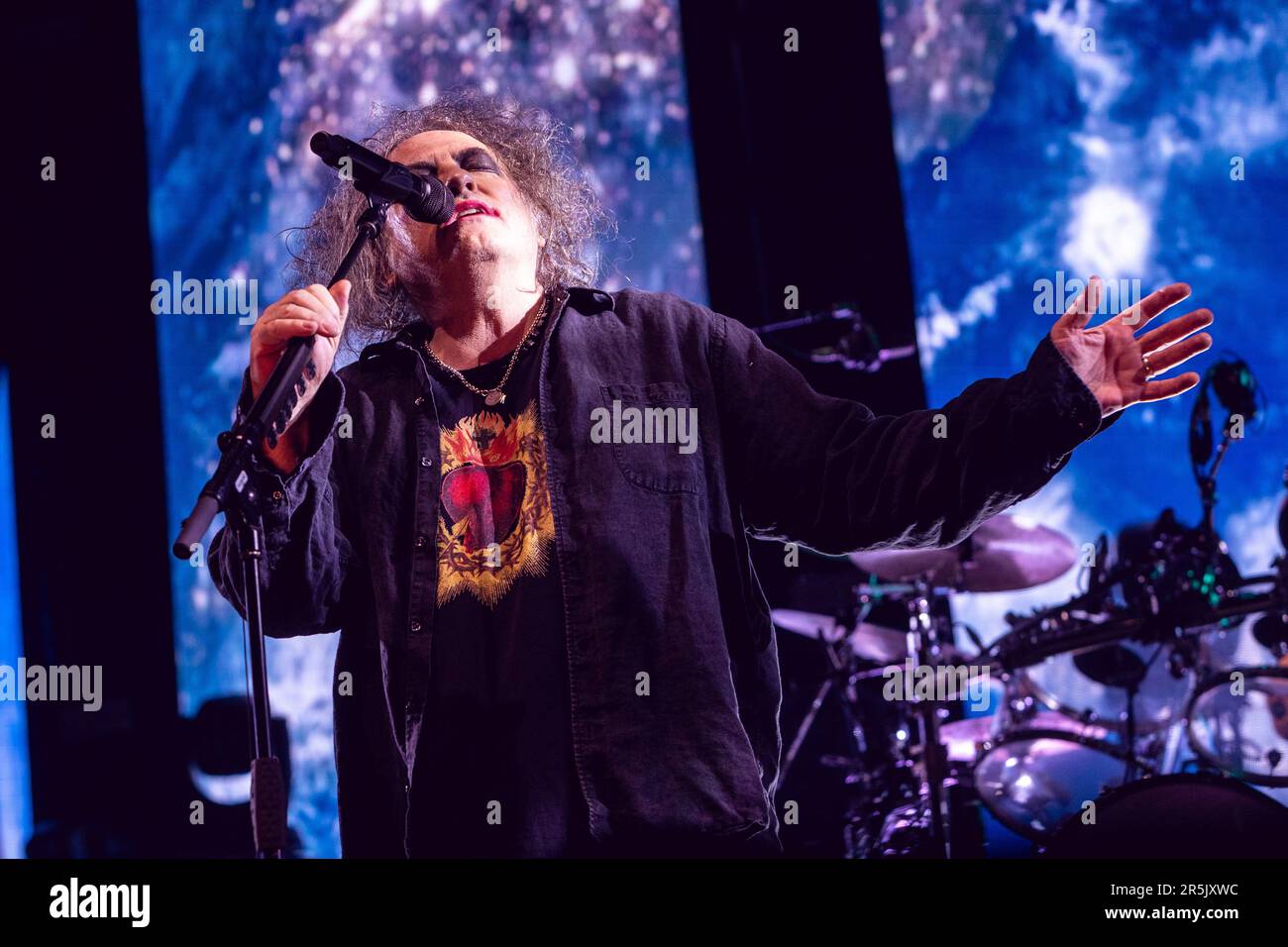The Cure live in concert at Mediolanum Forum in Milano Stock Photo - Alamy
