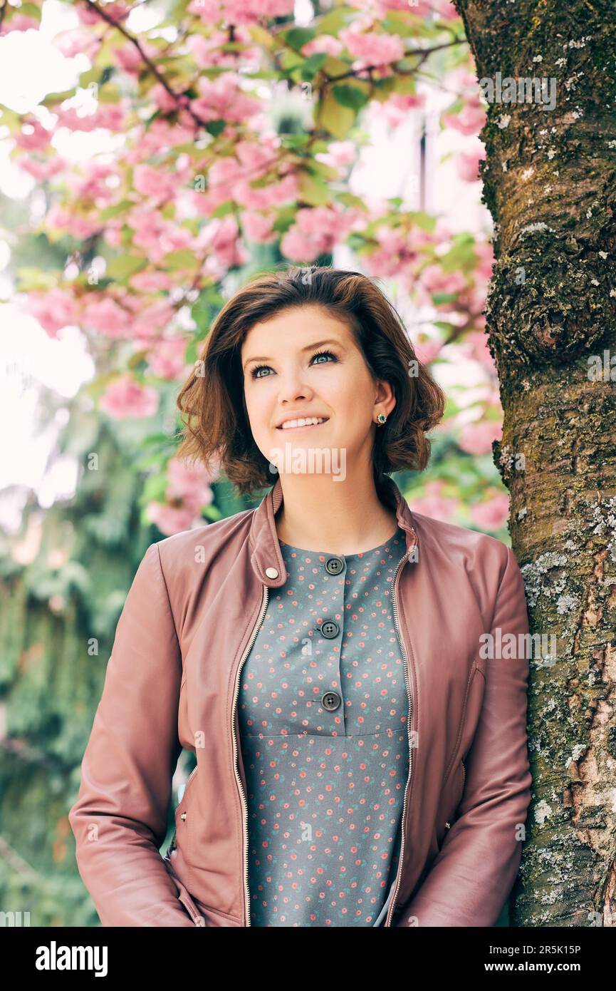 Japanese model pretty hi-res stock photography and images - Alamy