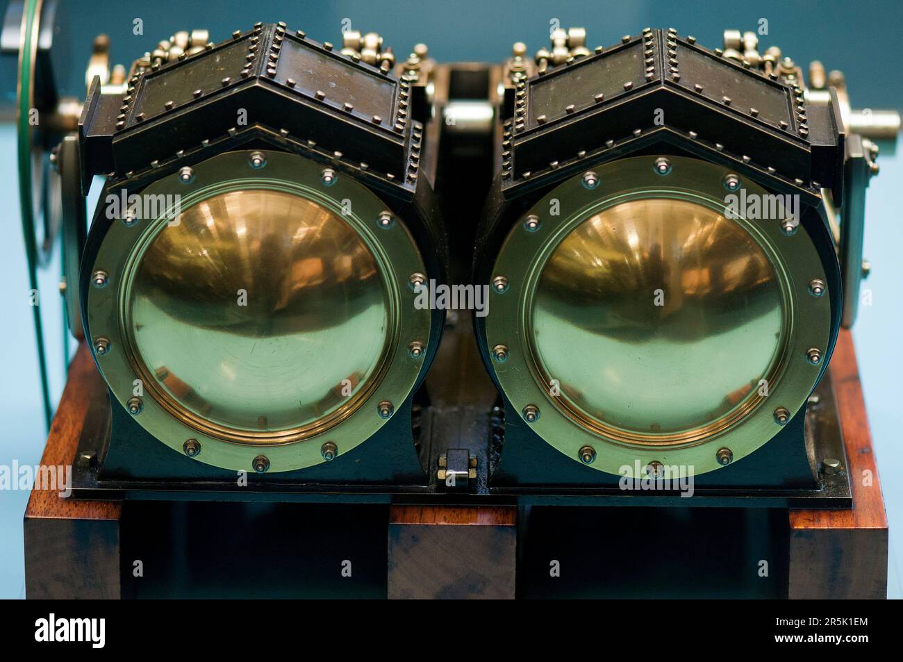 Victorian mechanical equipment Stock Photo - Alamy