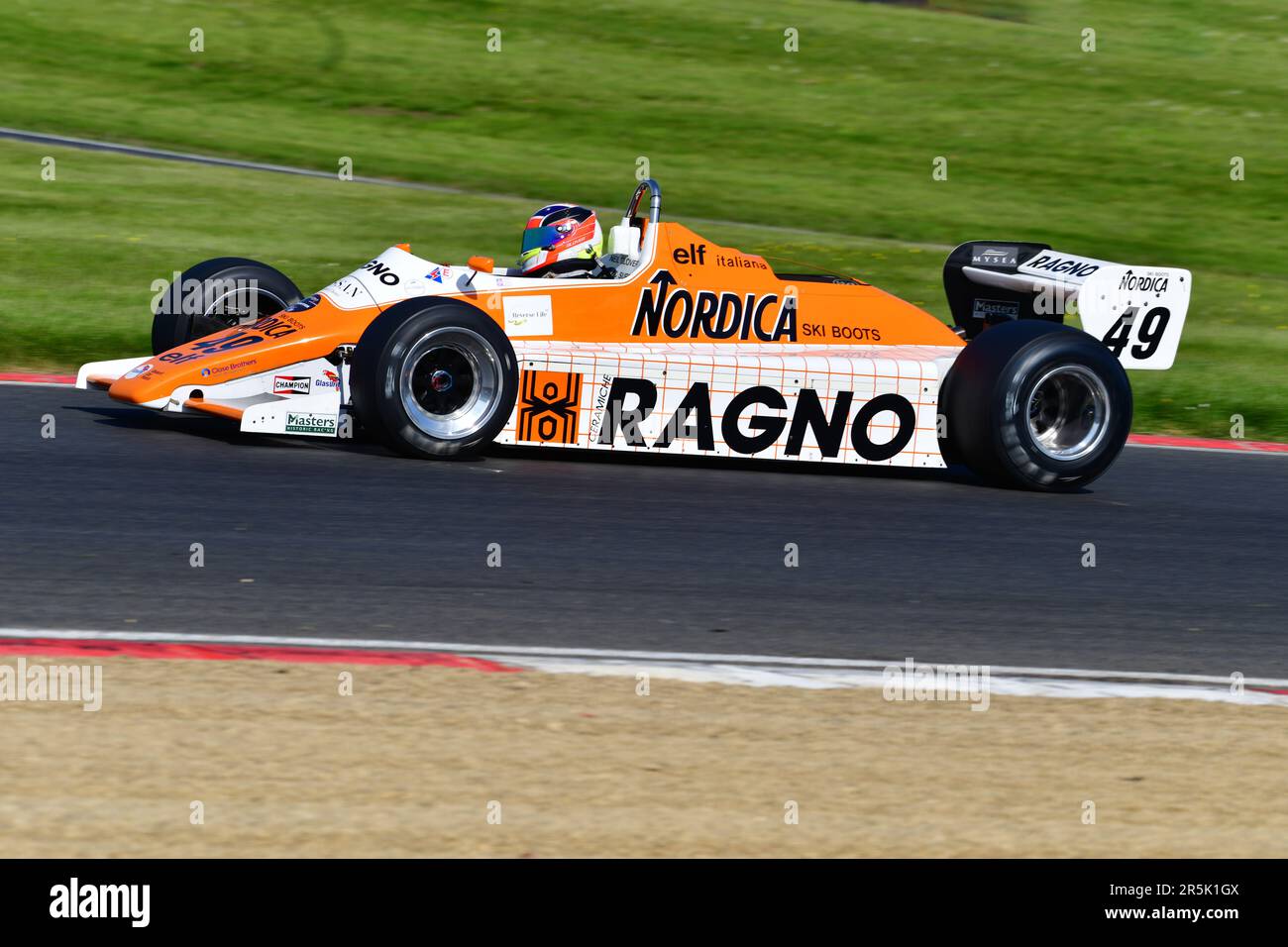 Neil Glover, Arrows A5, Masters Racing Legends, two races of twenty ...