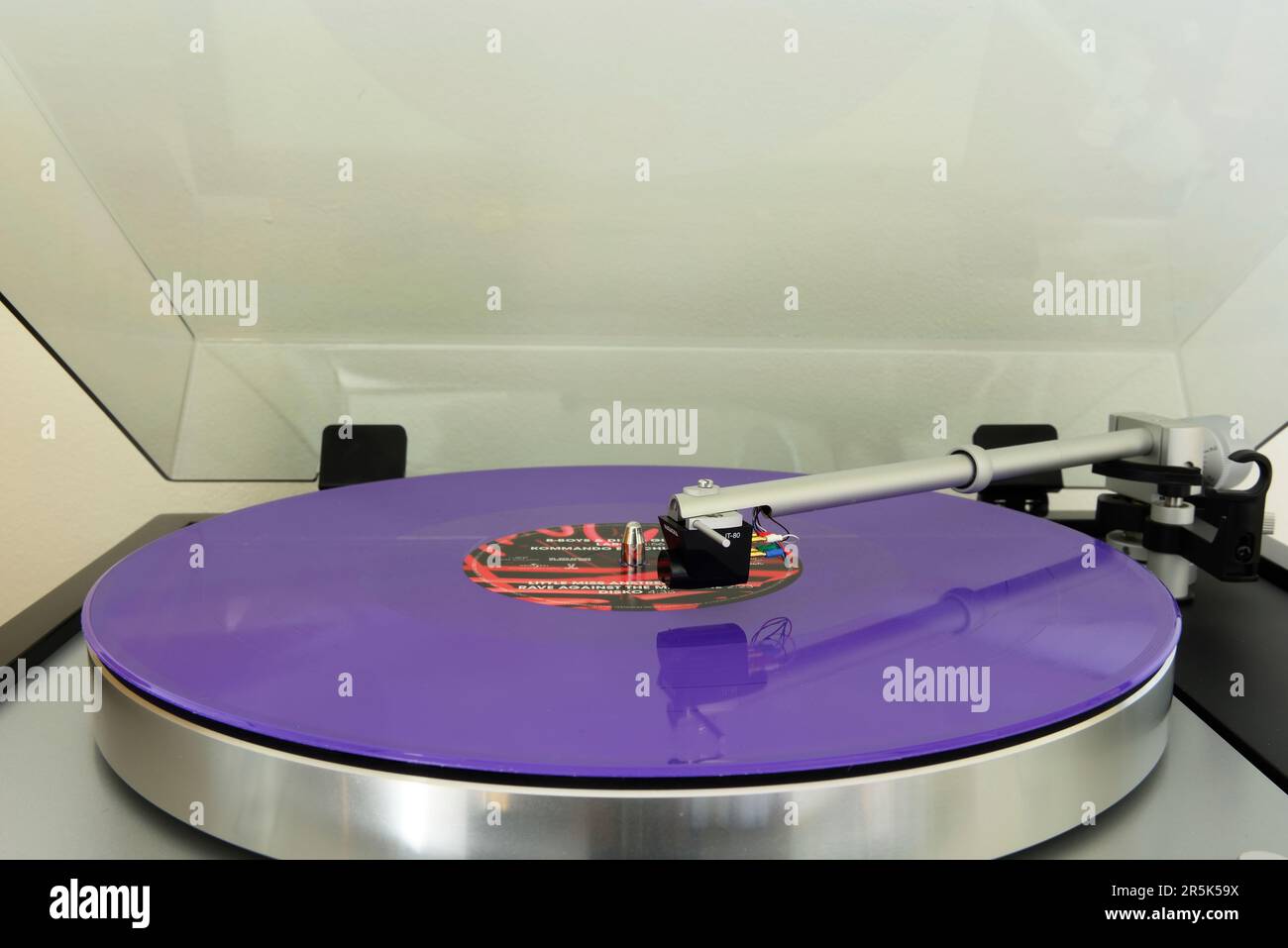 Cartridge record players hi-res stock photography and images - Alamy